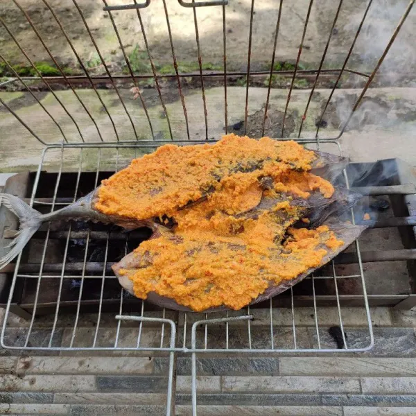 Resep Ikan Tongkol Bakar Ala Padang Sederhana Rumahan Di Yummy App