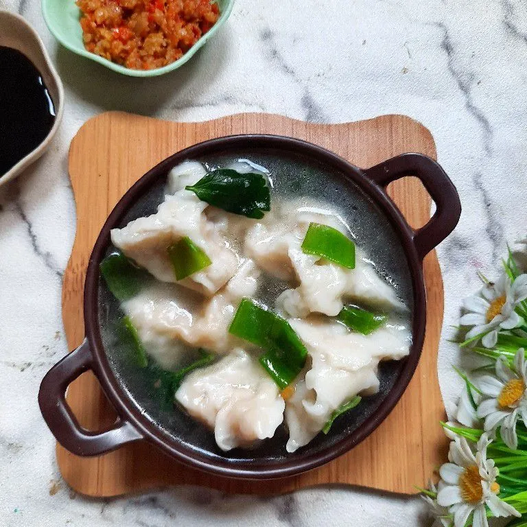 Resep Sup Pangsit Ayam (Mpasi) Sederhana Rumahan di Yummy App