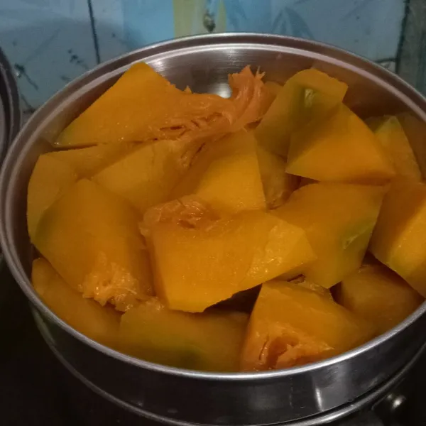 Resep Puding Labu Kuning Sederhana Rumahan di Yummy App