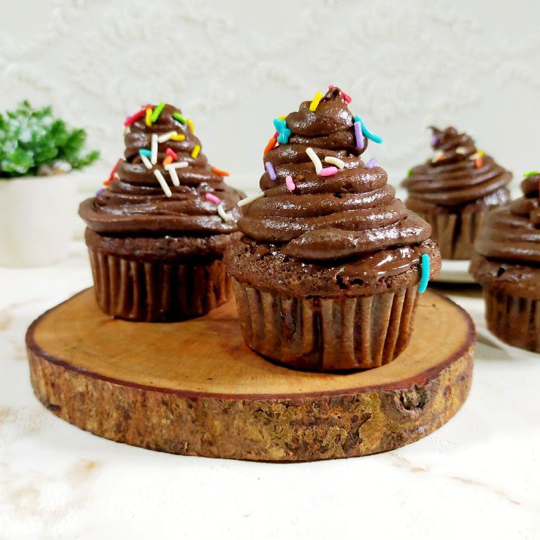 Resep Choco Cupcake Sederhana Rumahan di Yummy App