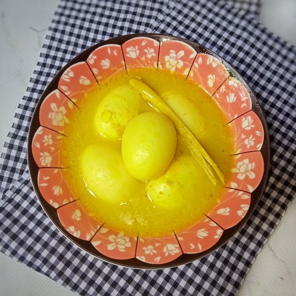 Resep Telur Kuah Kuning Santan Sederhana Rumahan Di Yummy App
