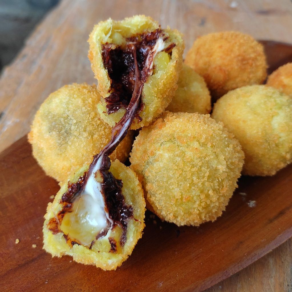 Resep Bola Bola Ubi Lumer Sederhana Rumahan di Yummy App