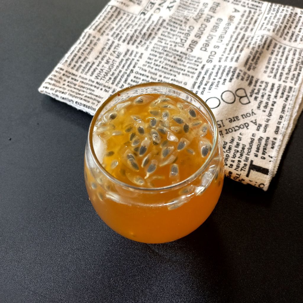 Resep Es Lemon Tea Markisa Sederhana Rumahan di Yummy App