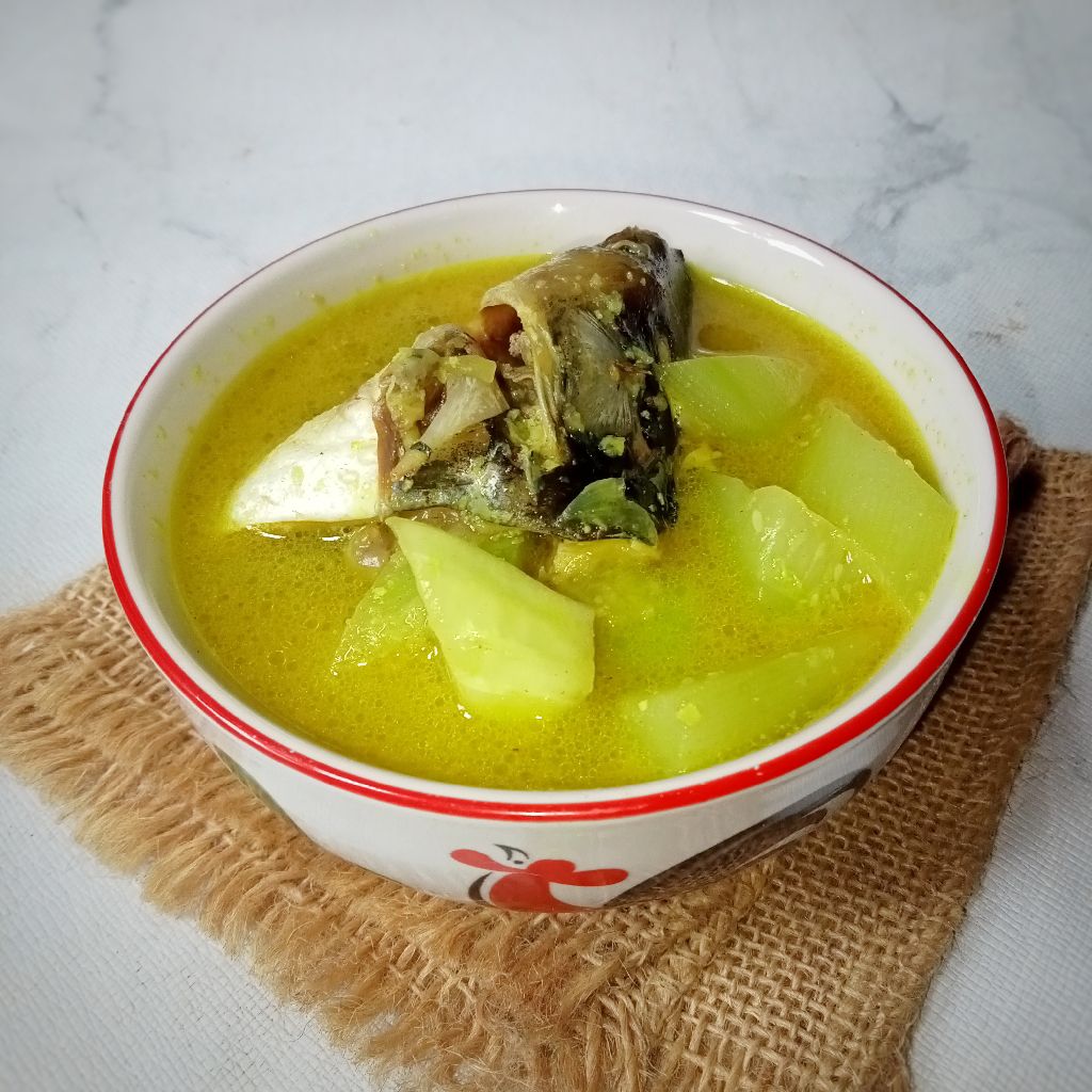 Resep Ikan Patin Kuah Timun Sederhana Rumahan dari Heny Rosita