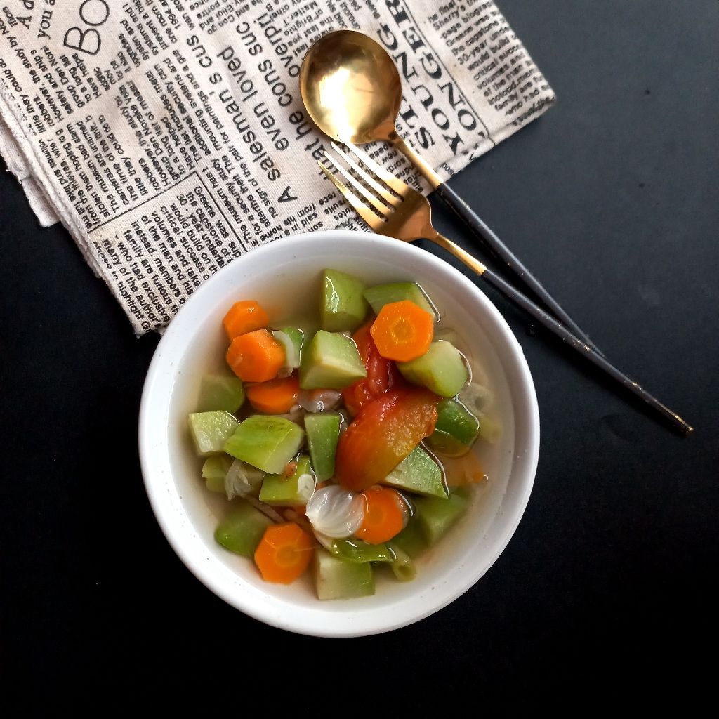 Resep Sayur Bening Labu Wortel Sederhana Rumahan di Yummy App