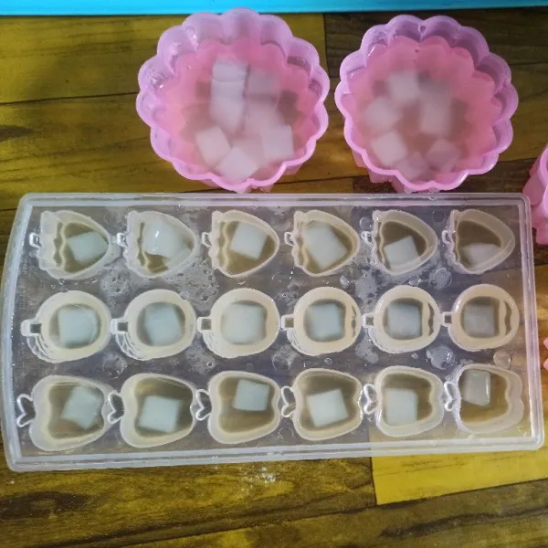 Resep Jelly Leci Mini Nata De Coco Sederhana Rumahan Di Yummy App