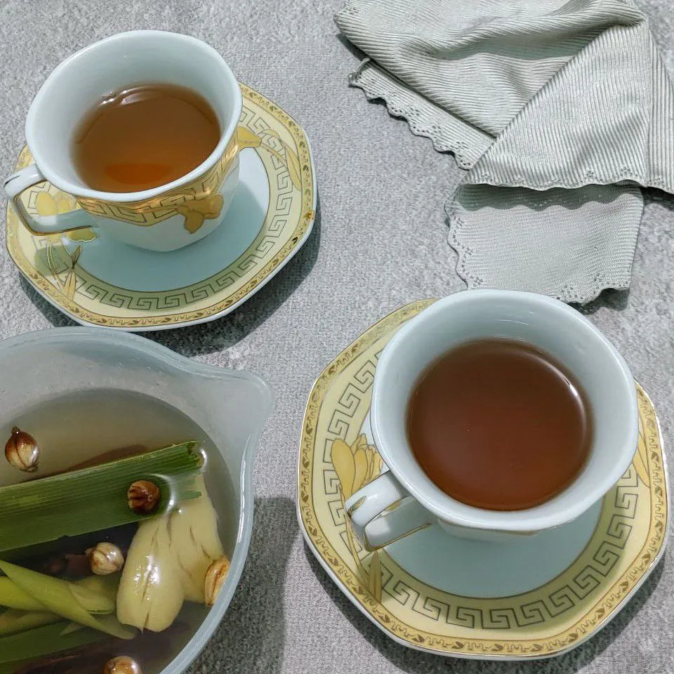 Resep Teh JSR (Jahe Sereh Rempah) Sederhana Rumahan di Yummy App Resep Teh JSR (Jahe Sereh Rempah) Sederhana Rumahan di Yummy App