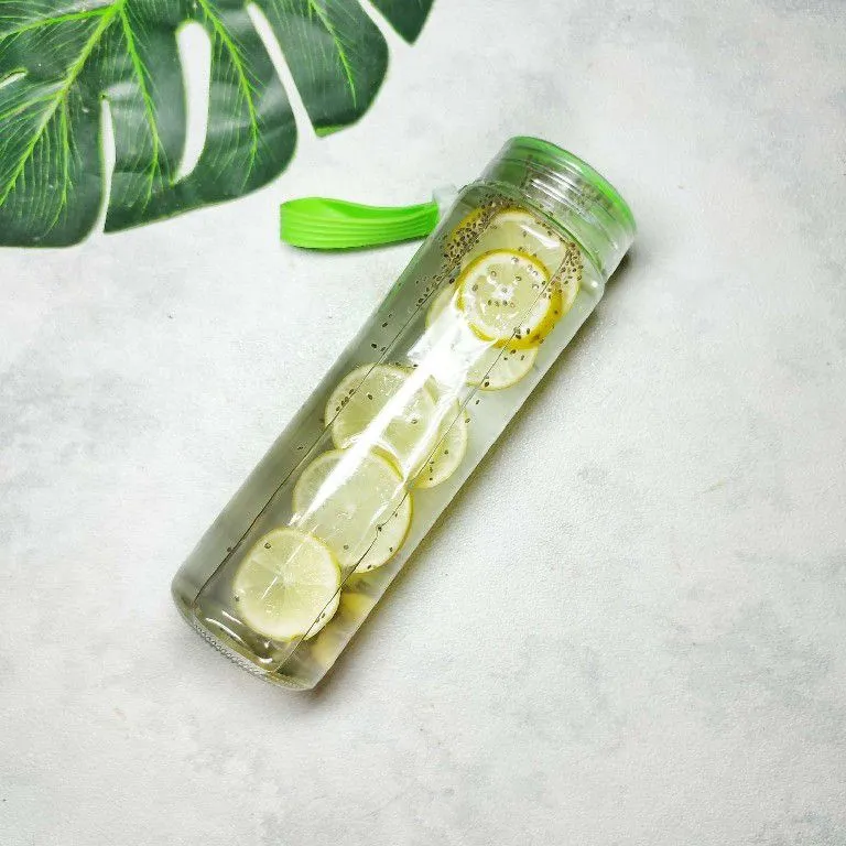 Resep Infused Water Lemon Jahe Sederhana Rumahan di Yummy App Resep Infused Water Lemon Jahe Sederhana Rumahan di Yummy App