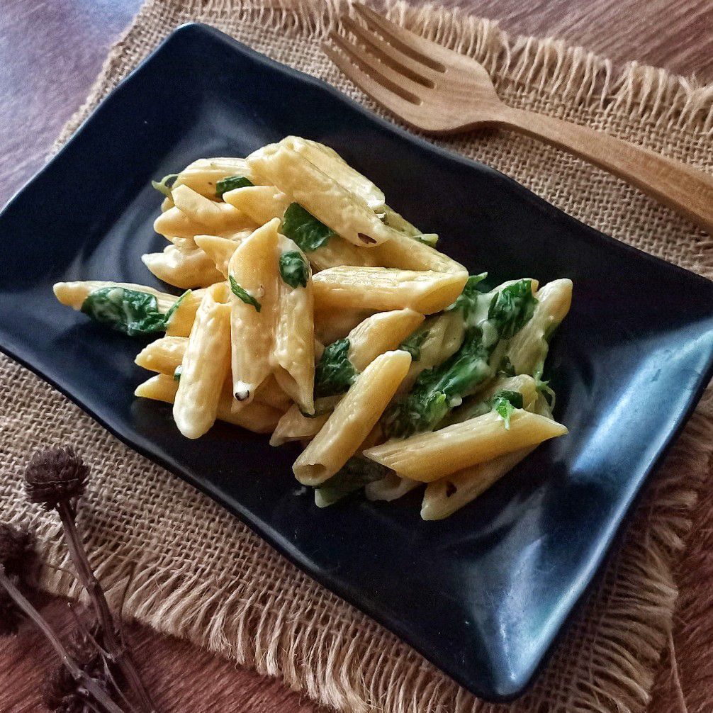 Resep Pasta Panne Bayam Sederhana Rumahan di Yummy App