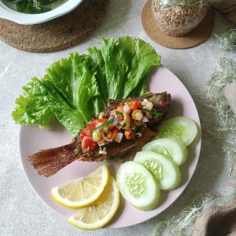 Resep Ikan Nila Sambal Matah Sederhana Rumahan Di Yummy App
