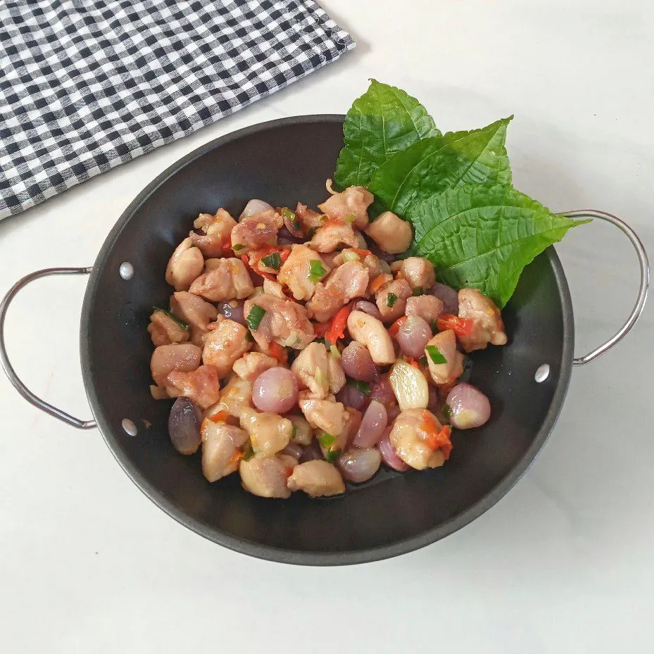 Resep Tumis Ayam Bawang Sederhana Rumahan Di Yummy App