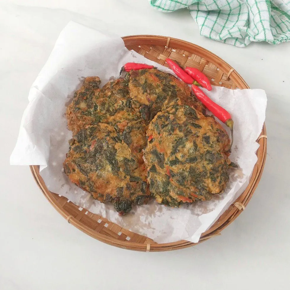 Resep Dadar Daun Singkong Sederhana Rumahan di Yummy App