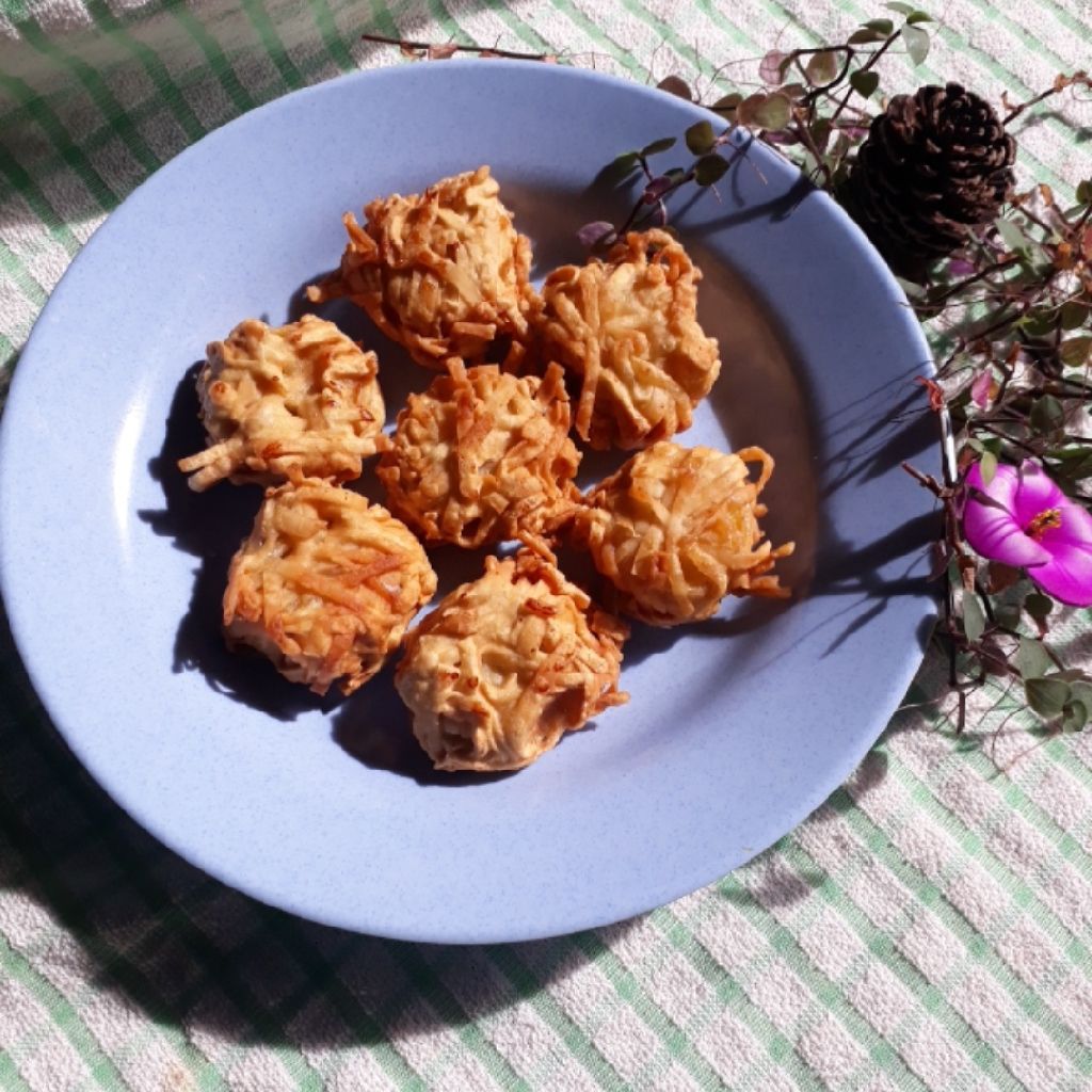 Resep Pisang Goreng Rambutan Sederhana Rumahan di Yummy App