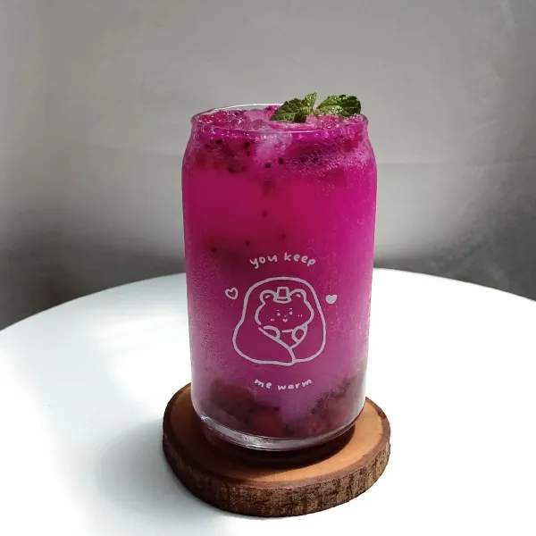 Resep Probiotik Dragon Fruit Soda Sederhana Rumahan di Yummy App