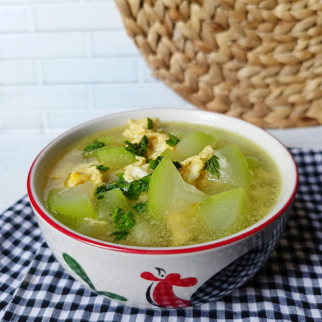 Resep Labu Air Kuah Telur Sederhana Rumahan di Yummy App