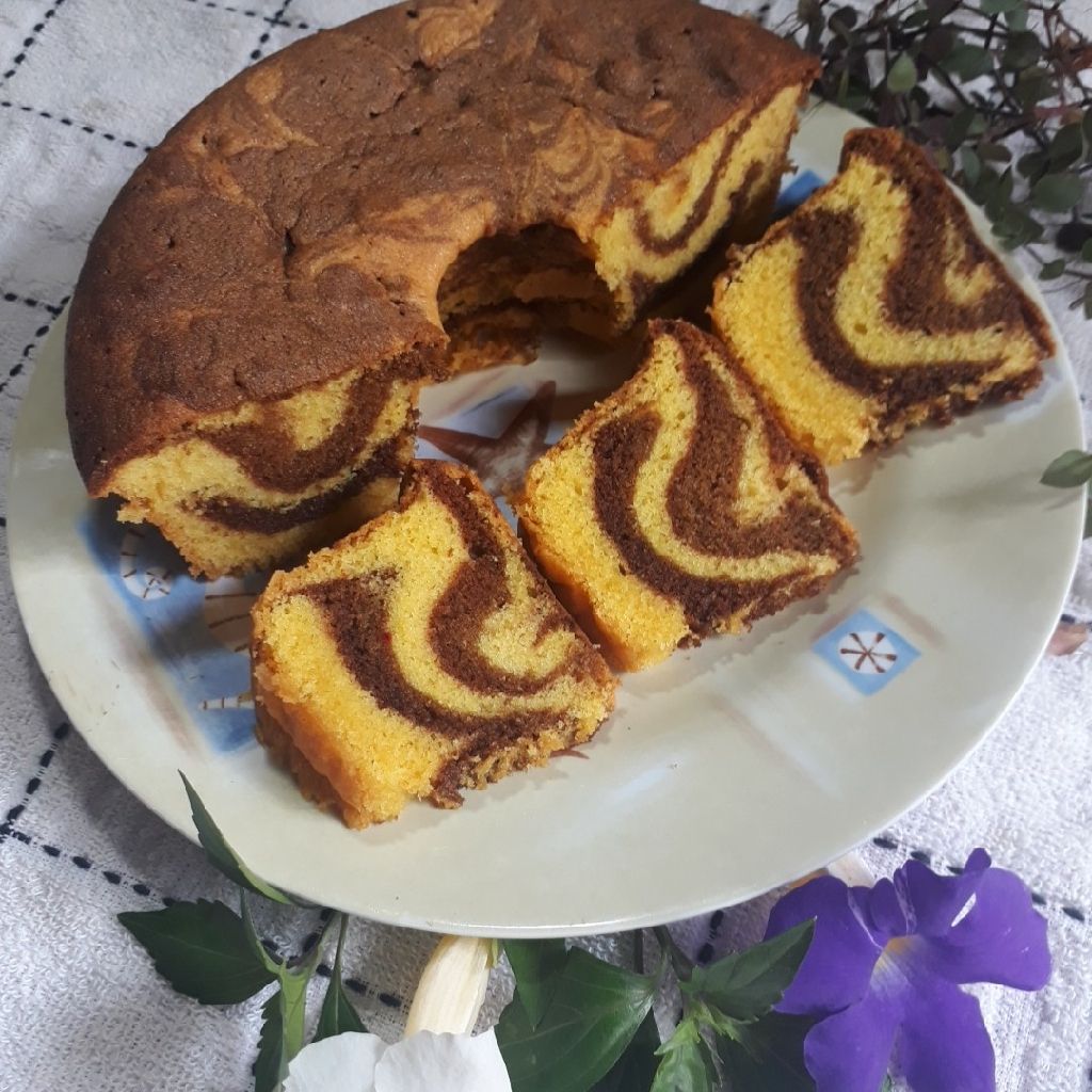 Resep Marmer Cake Classic Sederhana Rumahan di Yummy App