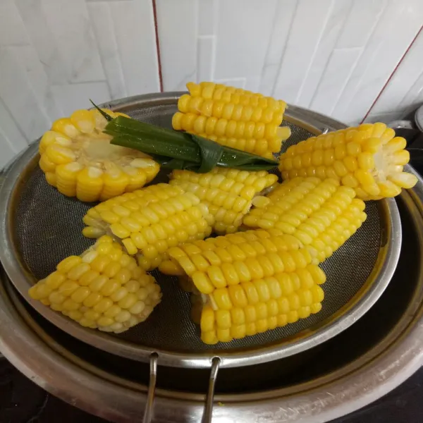 Resep Jagung Rebus Mentega Sederhana Rumahan di Yummy App