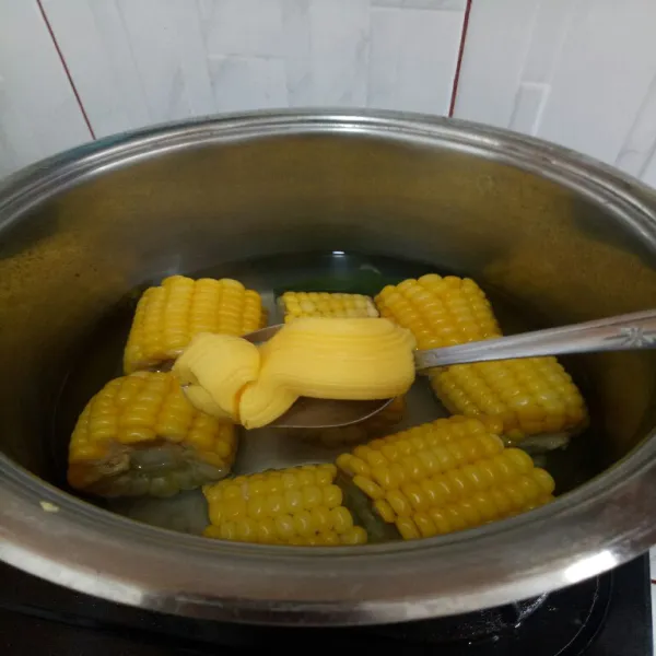 Resep Jagung Rebus Mentega Sederhana Rumahan di Yummy App