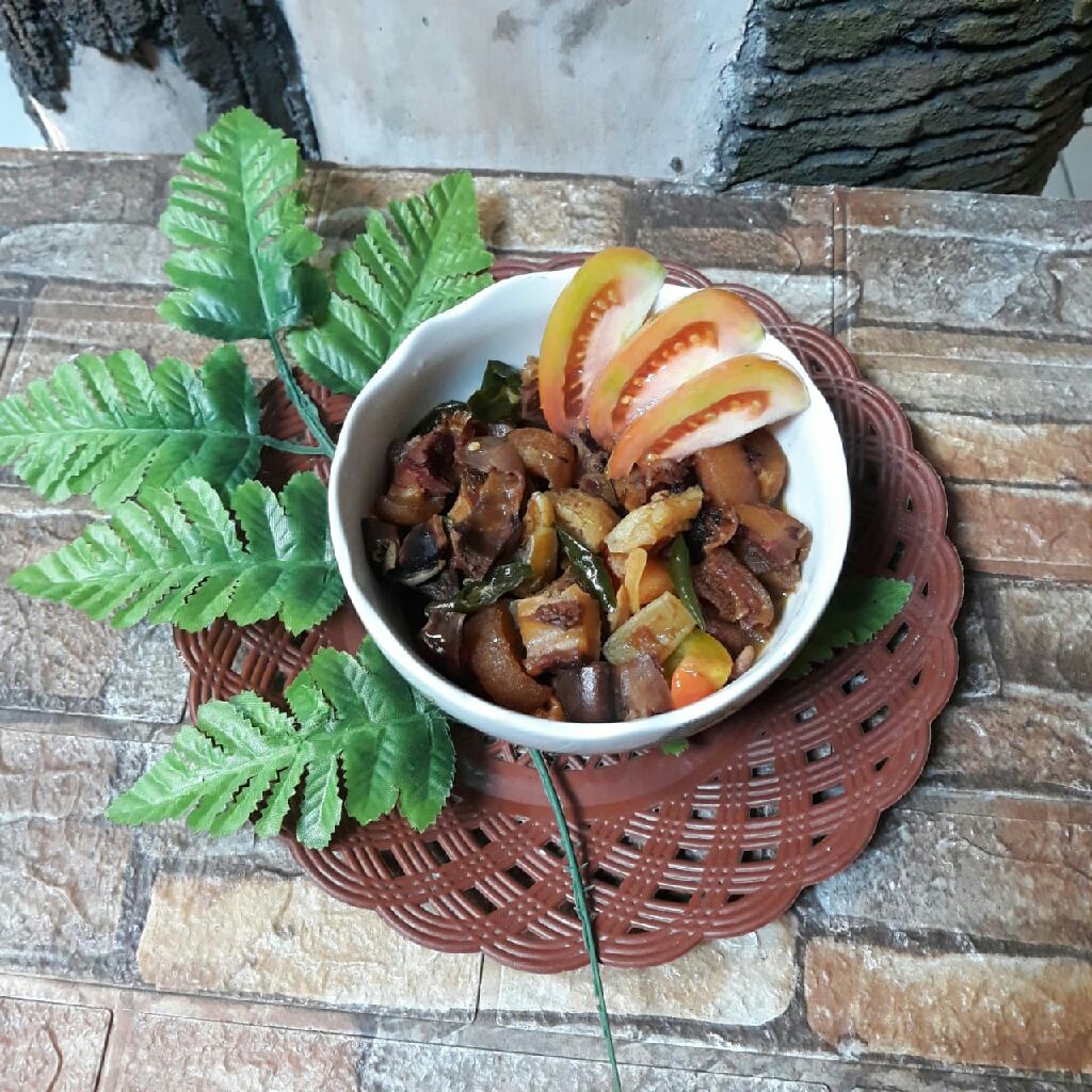 Resep Tumis Cingur Sapi Saos Tiram Sederhana Rumahan di Yummy App