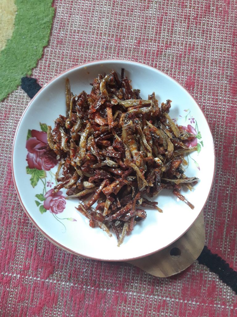 Resep Balado Ubi Ikan Teri Sederhana Rumahan di Yummy App