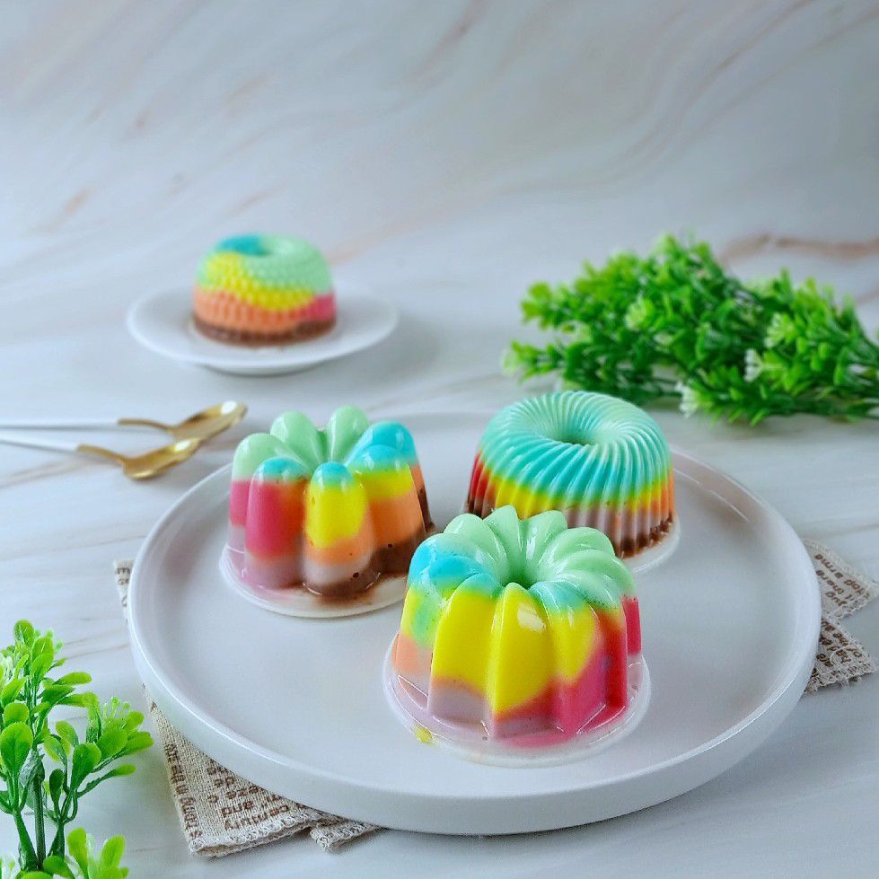 Resep Pudding Delapan Warna Sederhana Rumahan di Yummy App