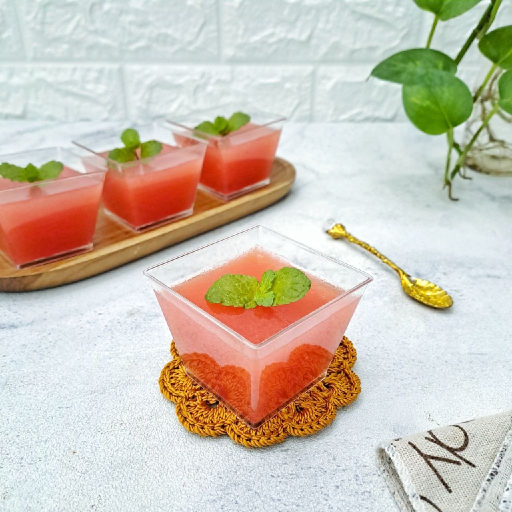 Resep Jelly Jambu Merah Sederhana Rumahan di Yummy App