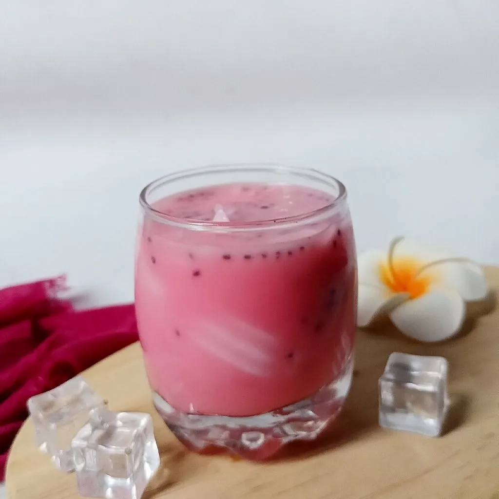 Resep Es Kelapa Susu Coco Pandan Sederhana Rumahan di Yummy App Resep Es Kelapa Susu Coco Pandan Sederhana Rumahan di Yummy App