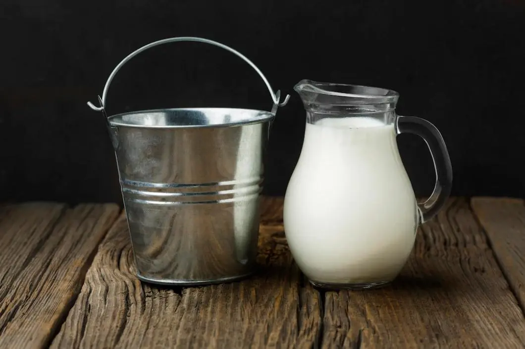 10 Manfaat Susu Sapi Murni bagi Kesehatan Tubuh 10 Manfaat Susu Sapi Murni bagi Kesehatan Tubuh