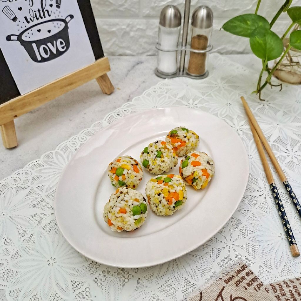 Resep Onigiri Sayur Sederhana Rumahan di Yummy App