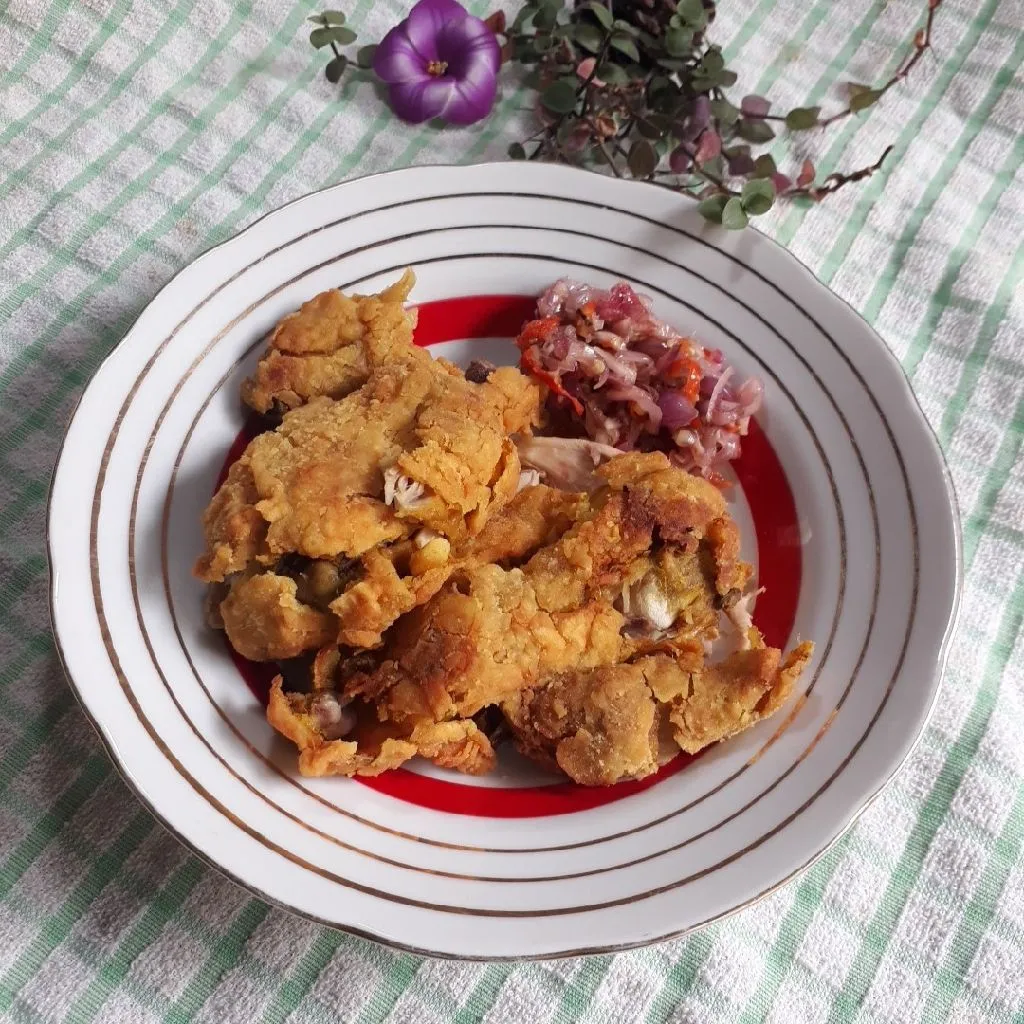 Resep Ayam Geprek Sambal Matah Sederhana Rumahan di Yummy App Resep Ayam Geprek Sambal Matah Sederhana Rumahan di Yummy App