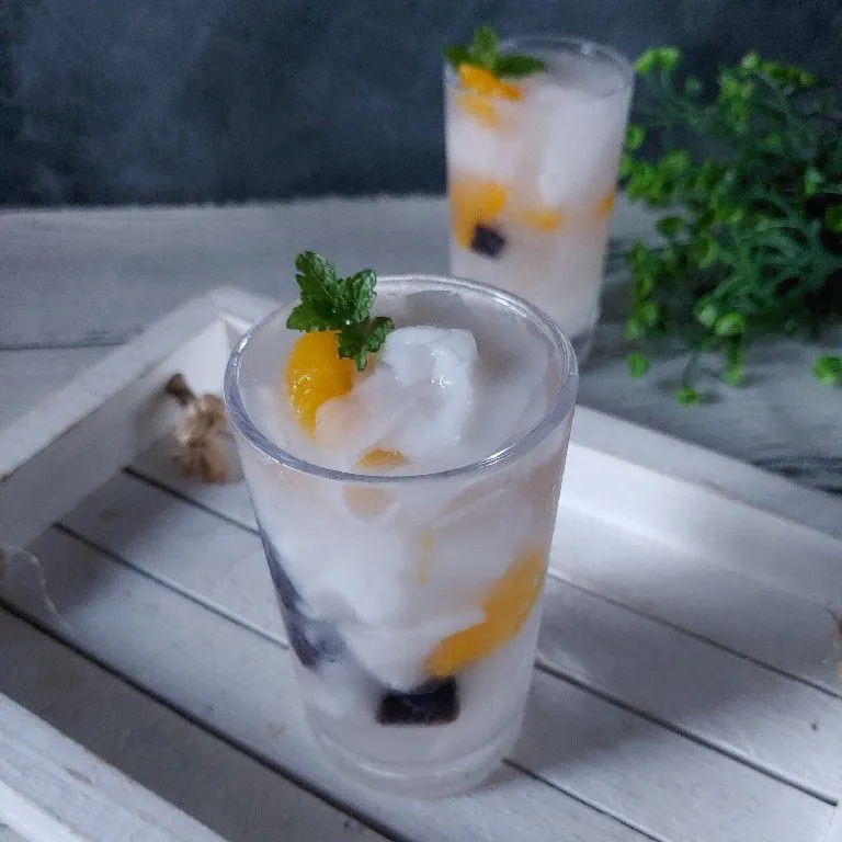 Resep Es Kelapa Jeruk Cincau Sederhana Rumahan Di Yummy App