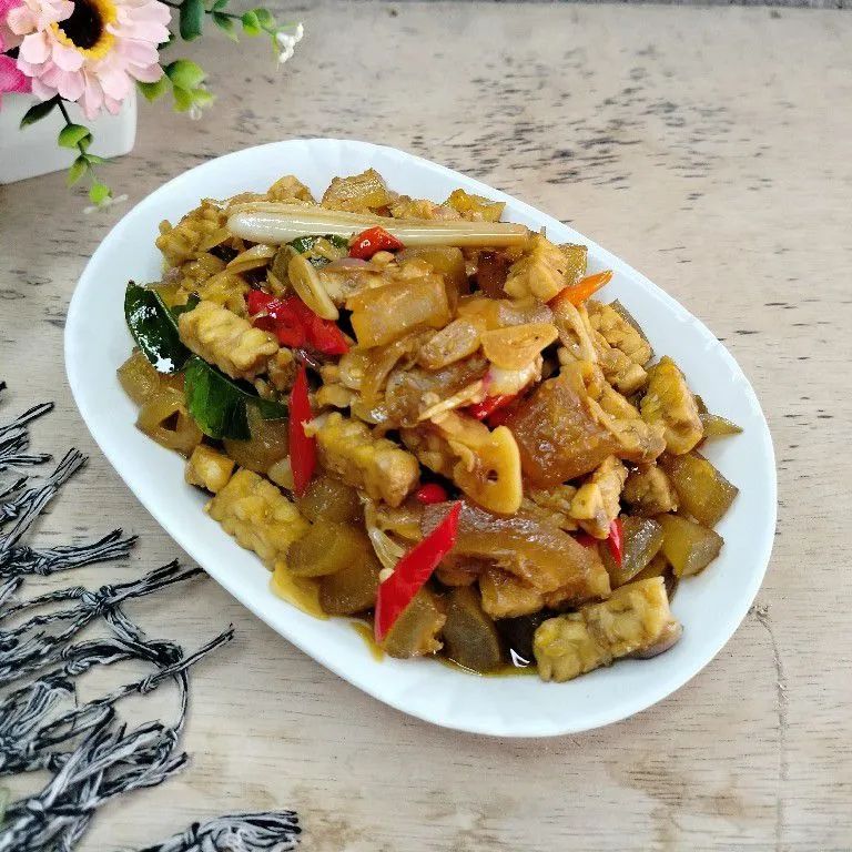 Resep Oseng Kikil Tempe Pedas Sederhana Rumahan Di Yummy App
