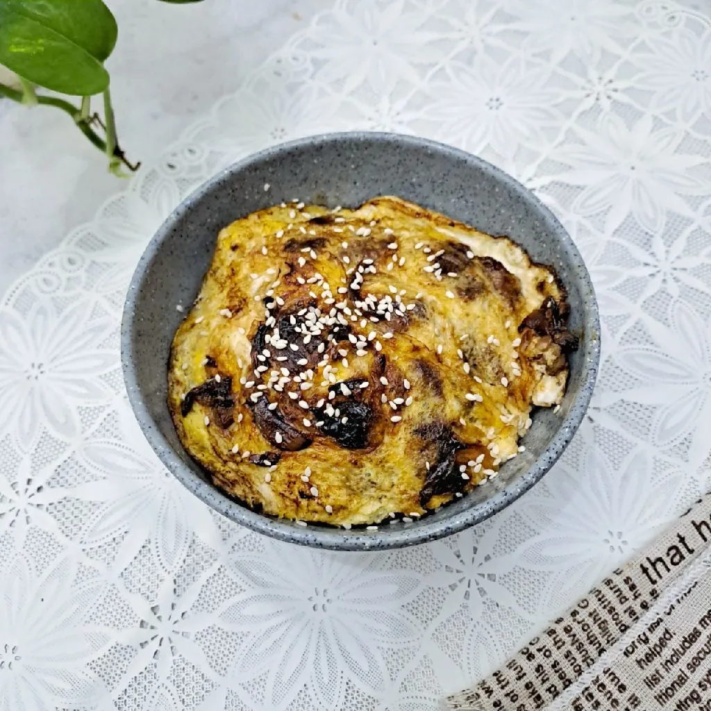 Resep Rice Bowl Telur Dadar Ayam Sederhana Rumahan Di Yummy App