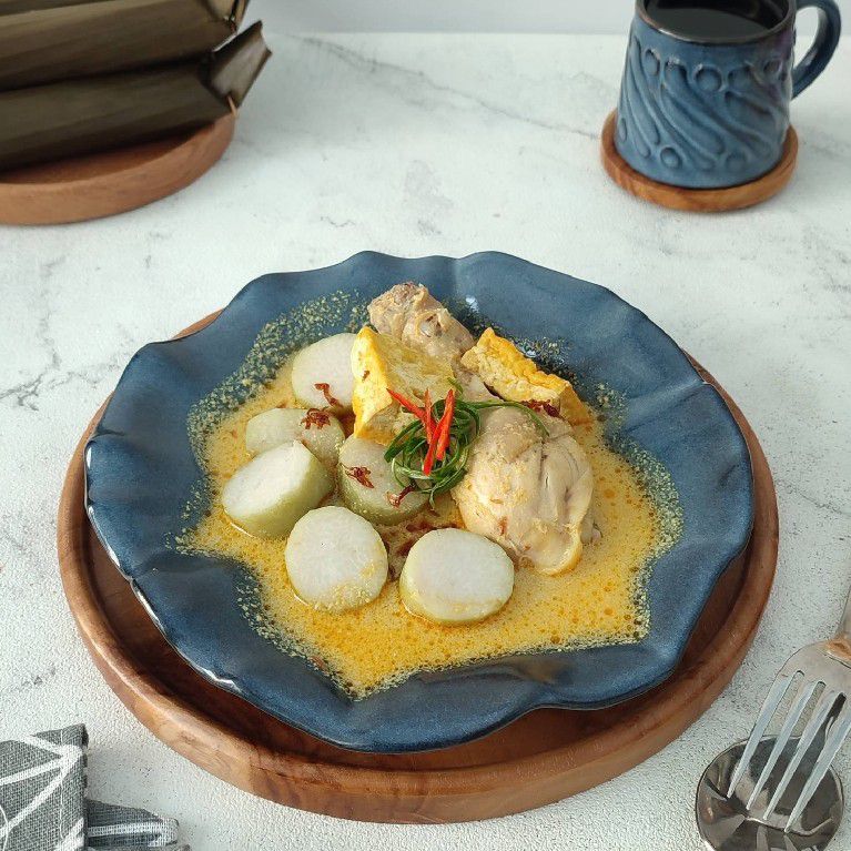 Resep Lontong Kare Ayam Tahu Sederhana Rumahan di Yummy App