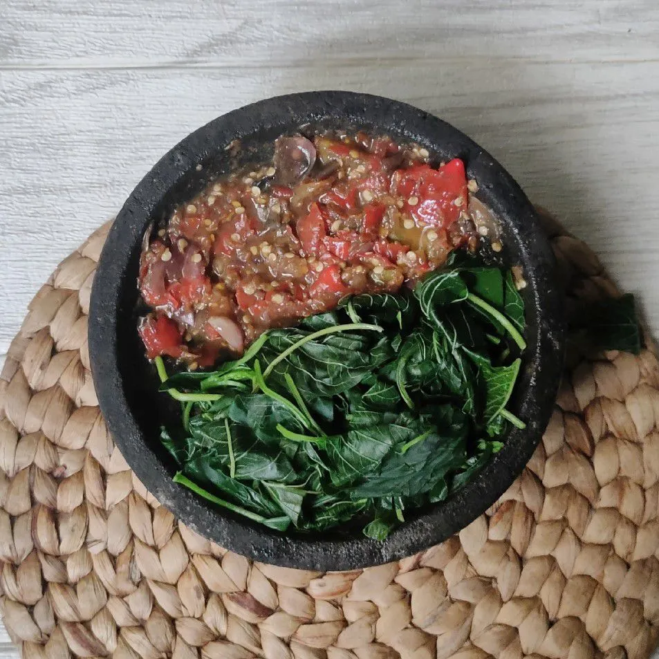 Resep Bayam Rebus Sambal Dadak Sederhana Rumahan Di Yummy App