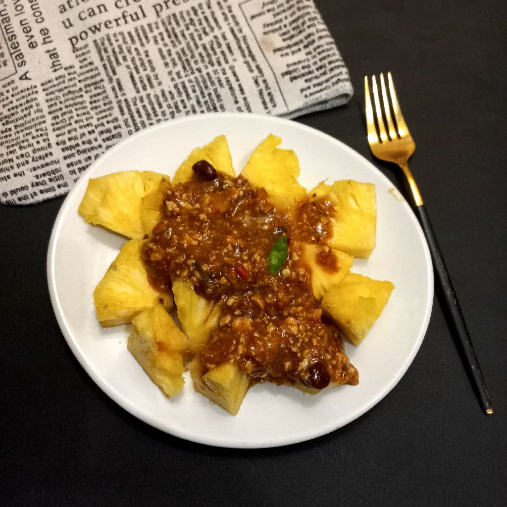 Resep Rujak Nanas Kacang Mede Sederhana Rumahan di Yummy App