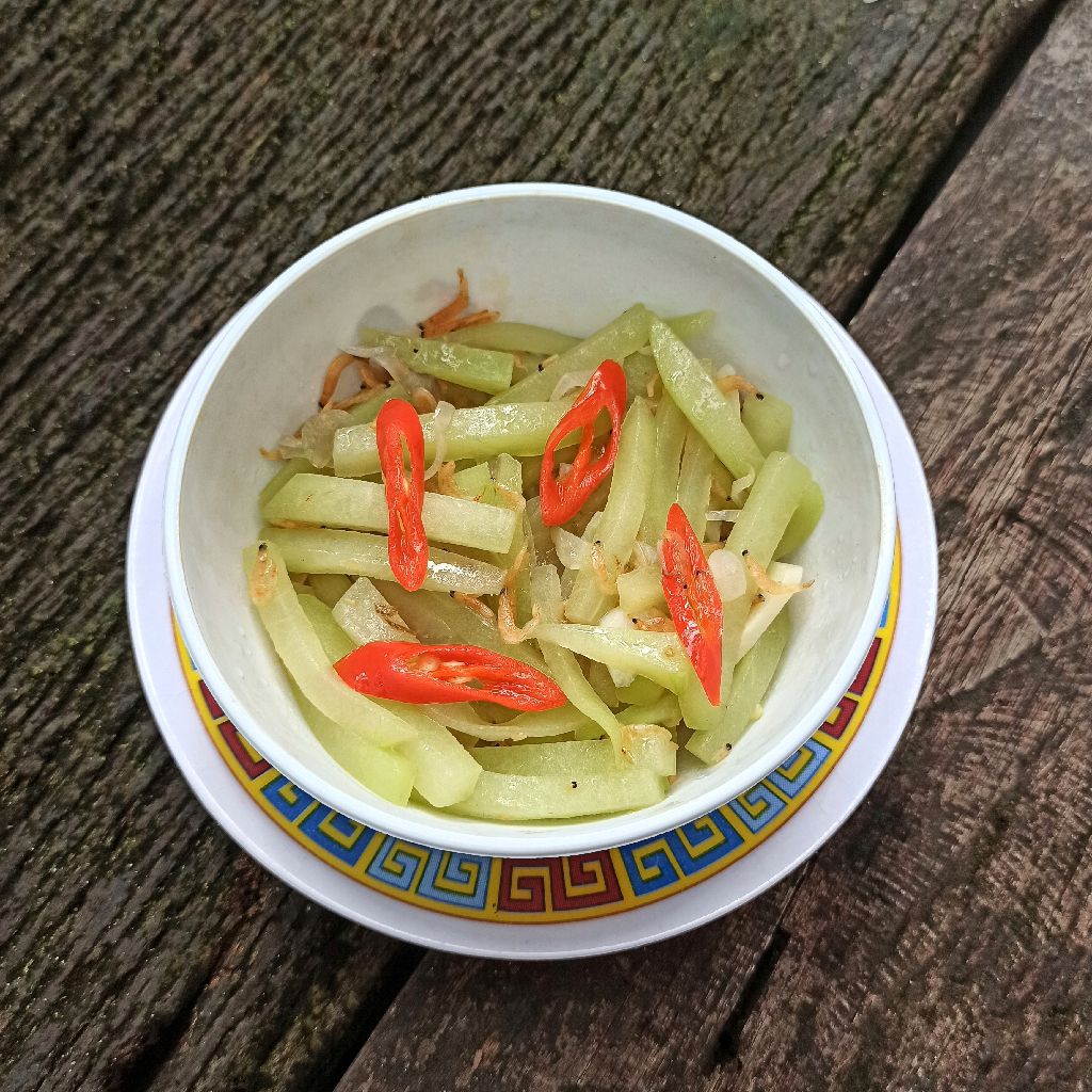 Resep Oseng Labu Siam Sederhana Rumahan di Yummy App