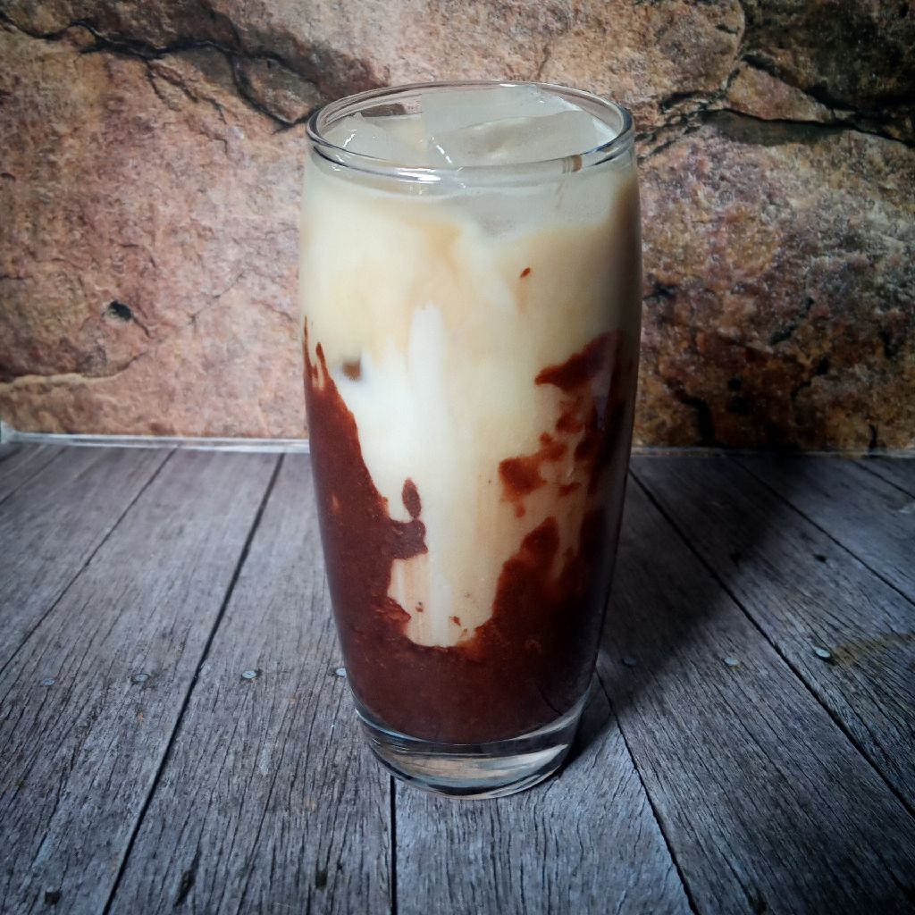 Resep Iced Cokelat Cappuccino Sederhana Rumahan di Yummy App