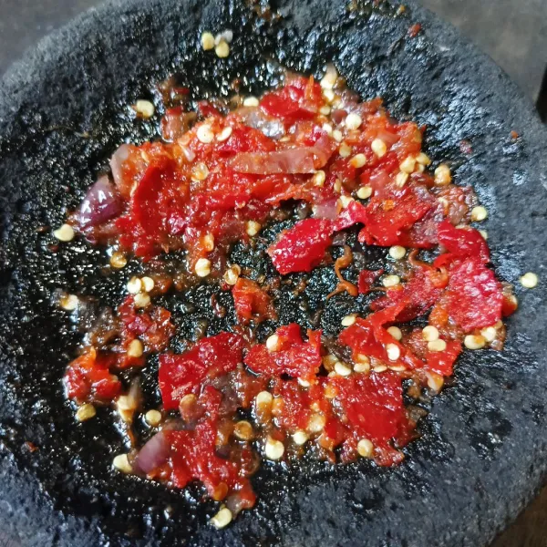 Resep Sambal Mentah Jeruk Kunci Sederhana Rumahan di Yummy App Resep Sambal Mentah Jeruk Kunci Sederhana Rumahan di Yummy App