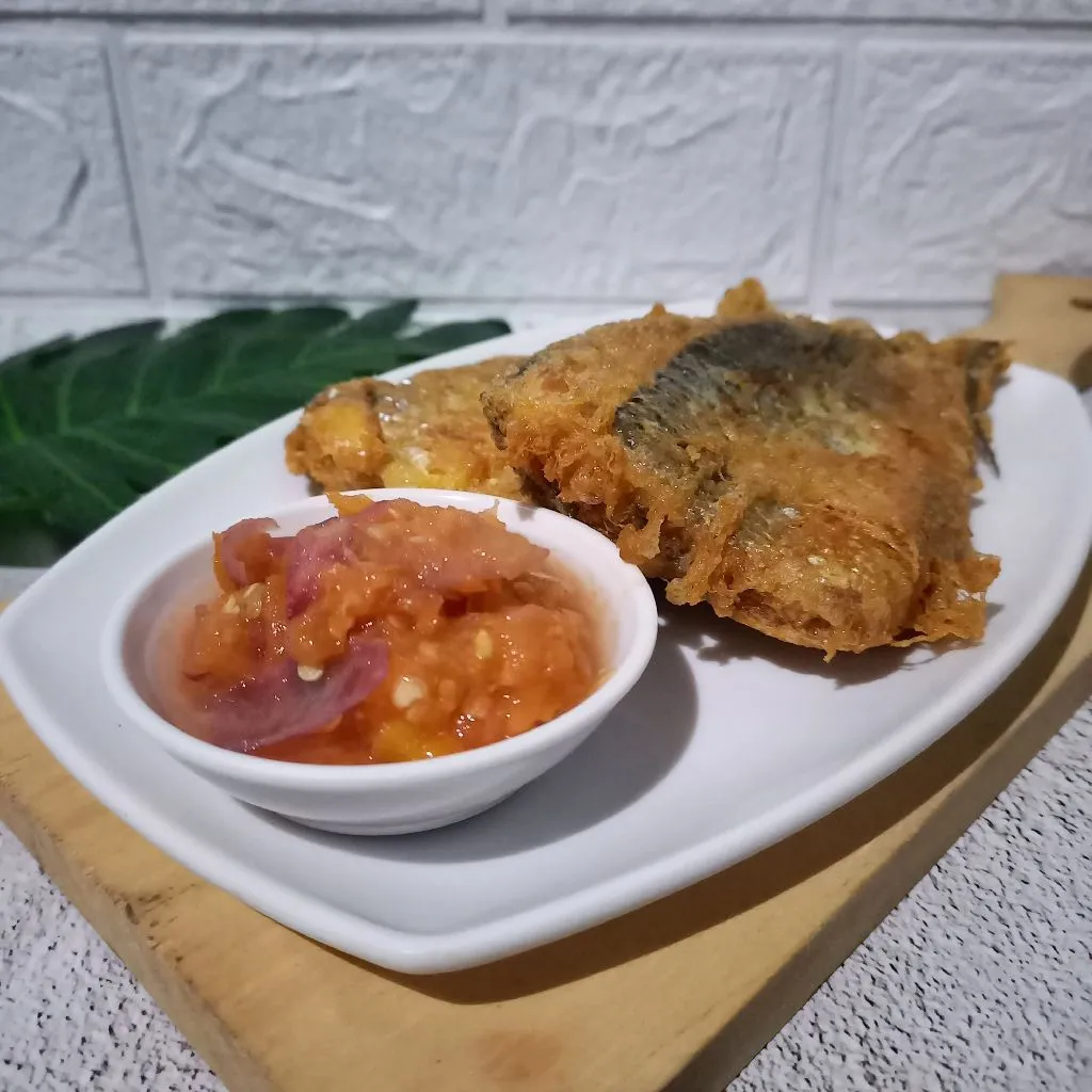 Resep Bandeng Goreng Sambal Dadak Tomat Sederhana Rumahan di Yummy App Resep Bandeng Goreng Sambal Dadak Tomat Sederhana Rumahan di Yummy App
