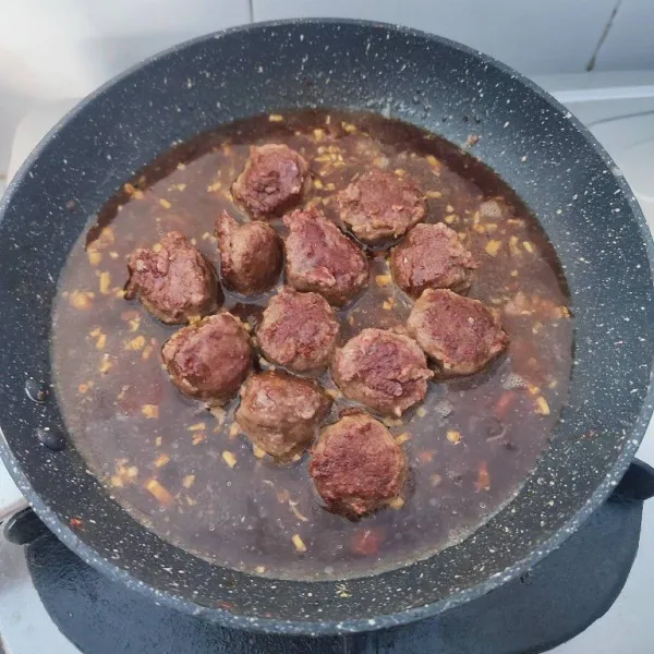 Resep Bola-bola Daging Masak Kecap Sederhana Rumahan di Yummy App