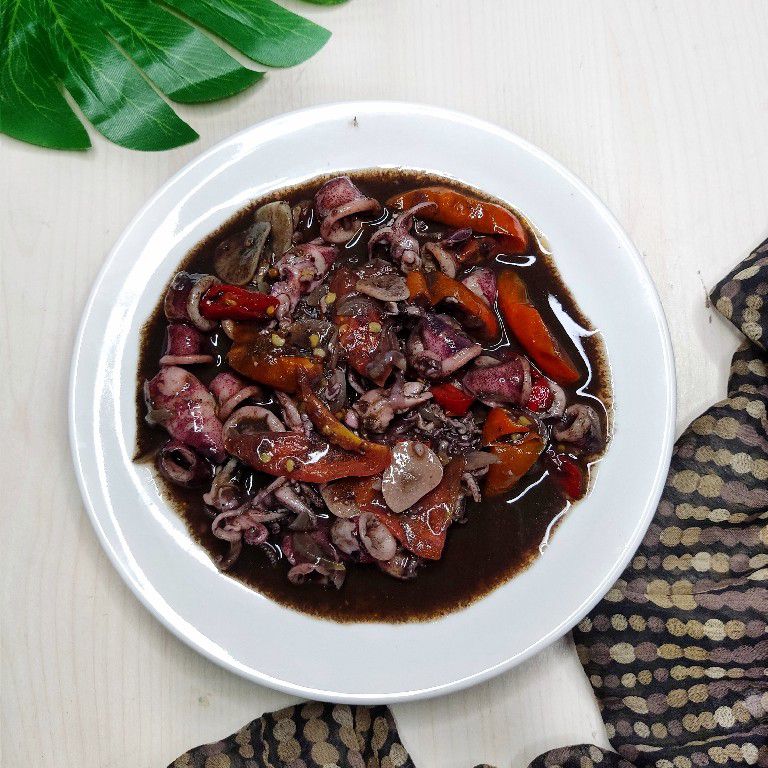 Resep Cumi Kuah Hitam Pedas Sederhana Rumahan di Yummy App