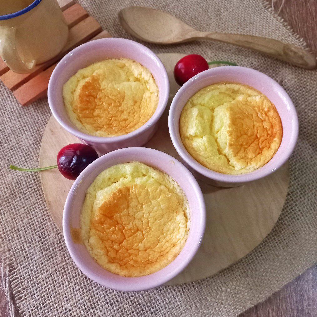 Resep Egg Cheese Cutton Cake Sederhana Rumahan di Yummy App