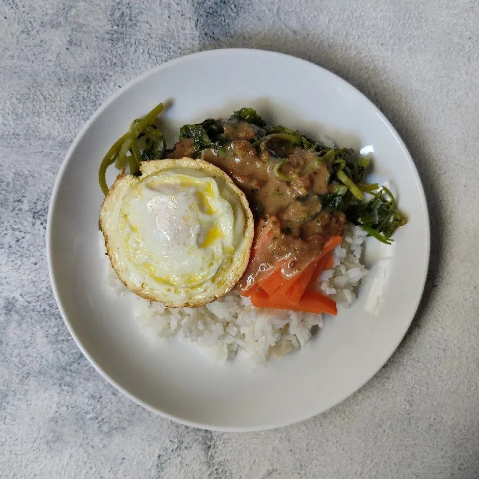 Resep Nasi Pecel Selada Air Bumbu Instan Sederhana Rumahan di Yummy App