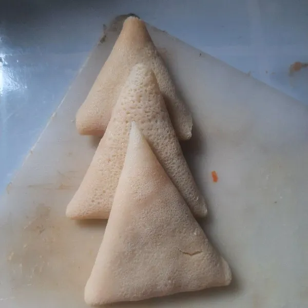 Resep Risol Segitiga Sederhana Rumahan di Yummy App