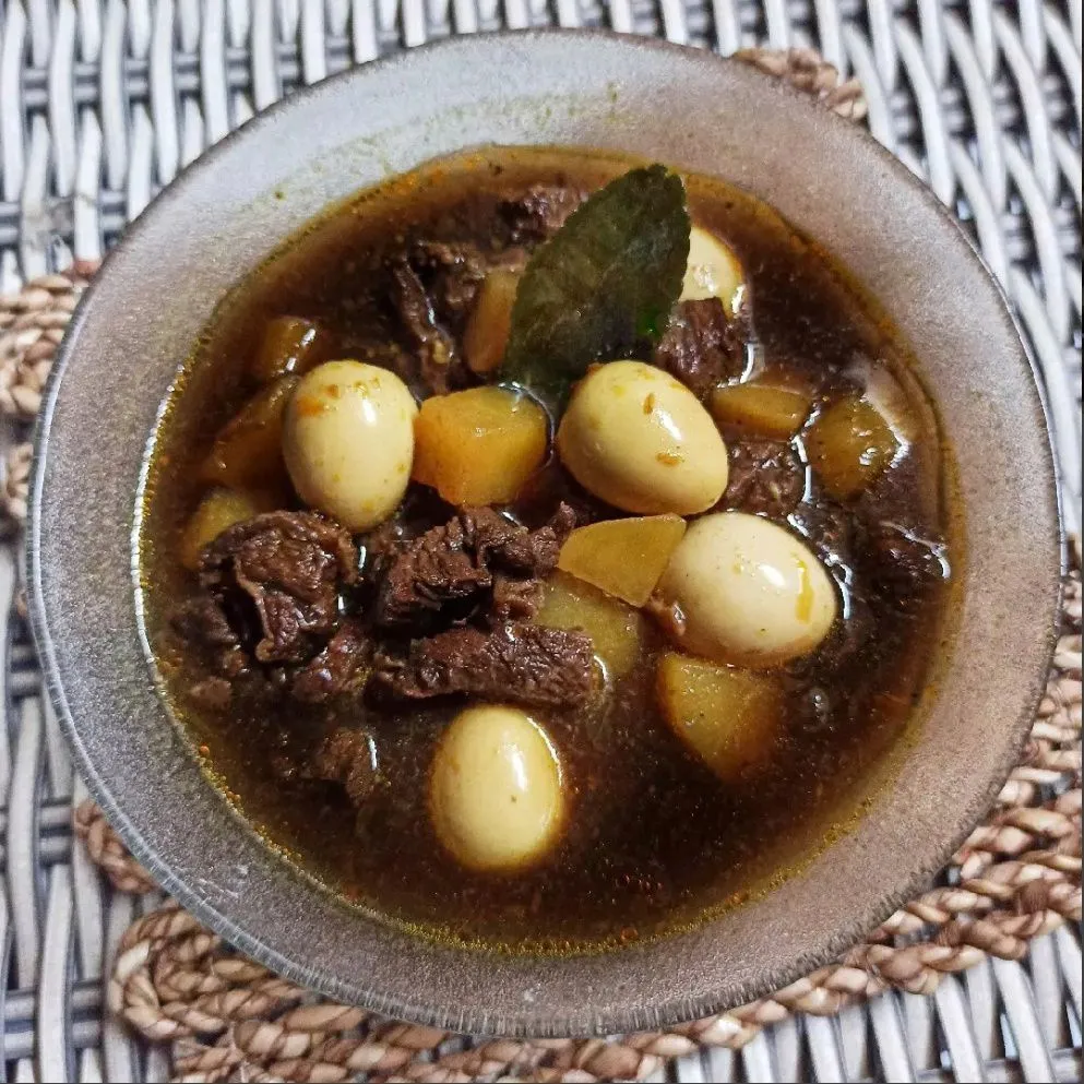 Resep Rawong Kentang Daging Telur Puyuh Sederhana Rumahan di Yummy App