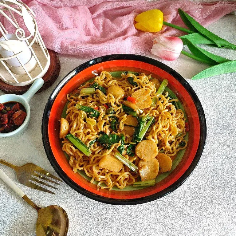 Resep Mie Nyemek Bakso Ikan Sederhana Rumahan Di Yummy App