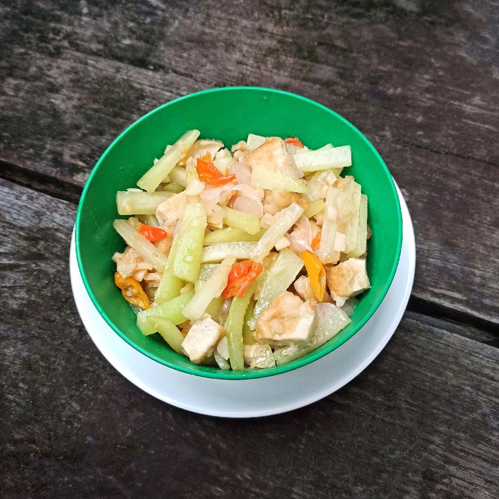 Resep Oseng Labu Siam Tahu Selimut Sederhana Rumahan di Yummy App