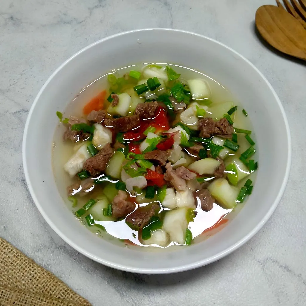 Resep Sayur Bening Labu Putih Daging Sapi Sederhana Rumahan di Yummy App