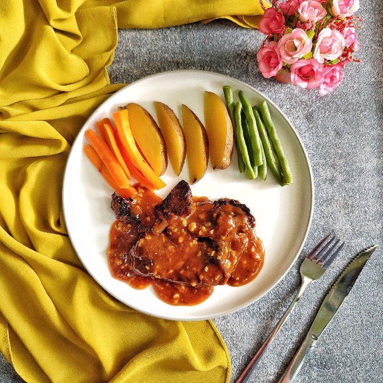 Resep Simple Beef Steak Sederhana Rumahan dari Whenie Beckham